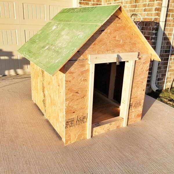Modern Farm-Dog House - RYOBI Nation Projects